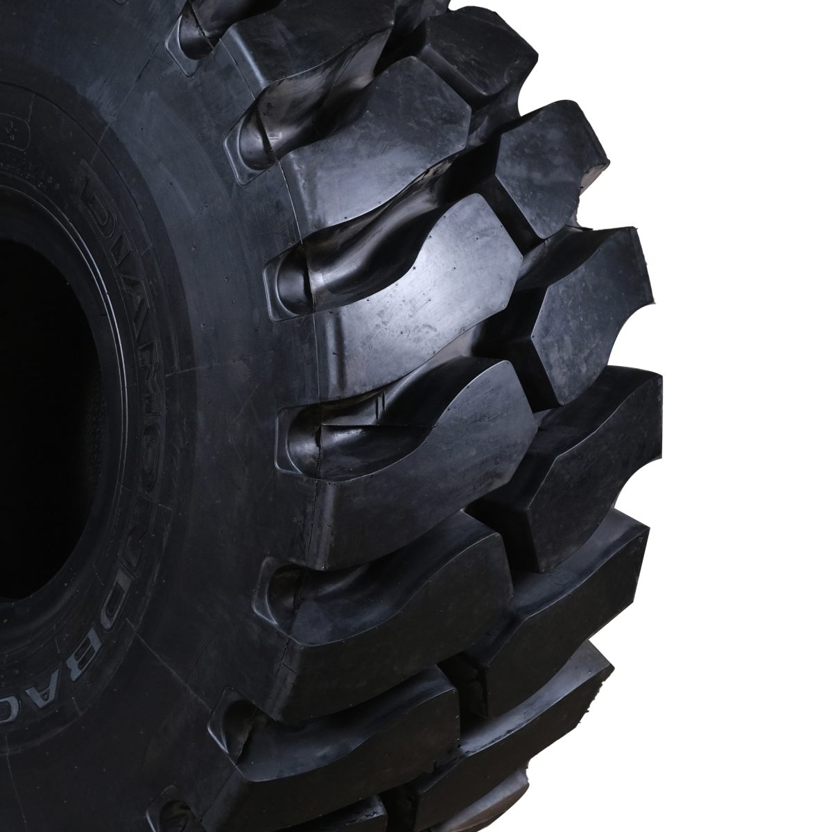 Diamond Back Wire - Shehata Tires